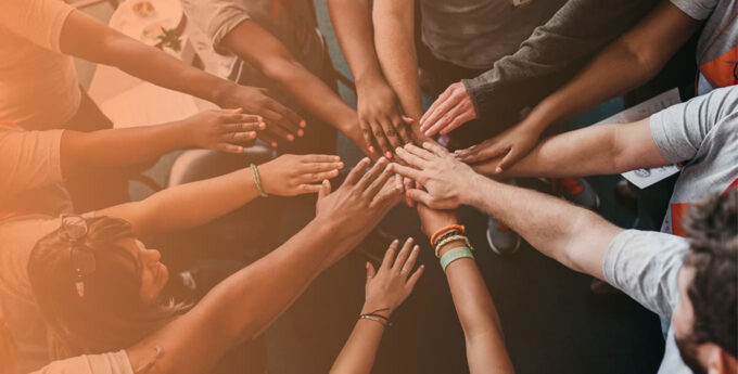 How to Start a Community Radio Station - RadioKing Blog