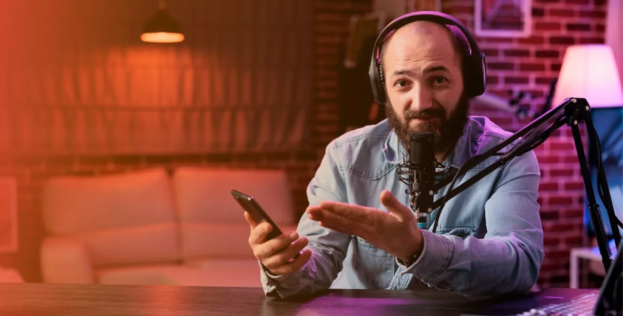 Broadcast live radio with Rocket Broadcaster - RadioKing Blog